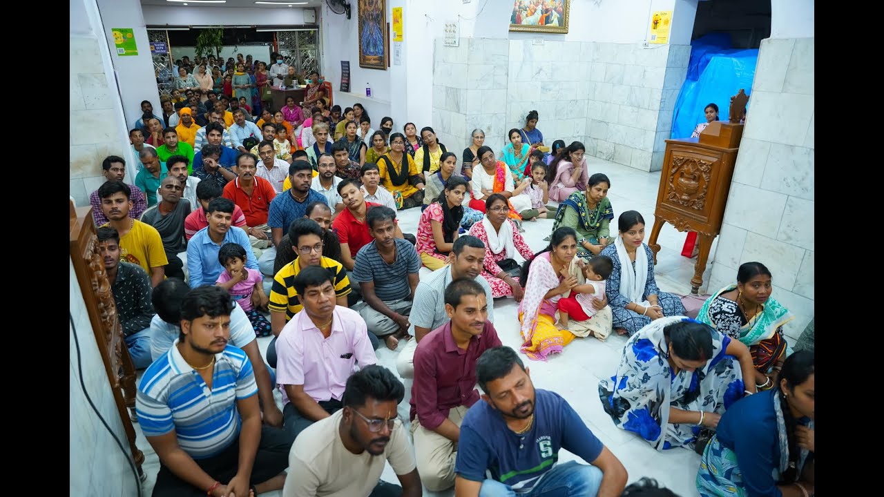 Harinam Sankirtan by devotees of ISKCON Secunderabad | Chanting Hare ...