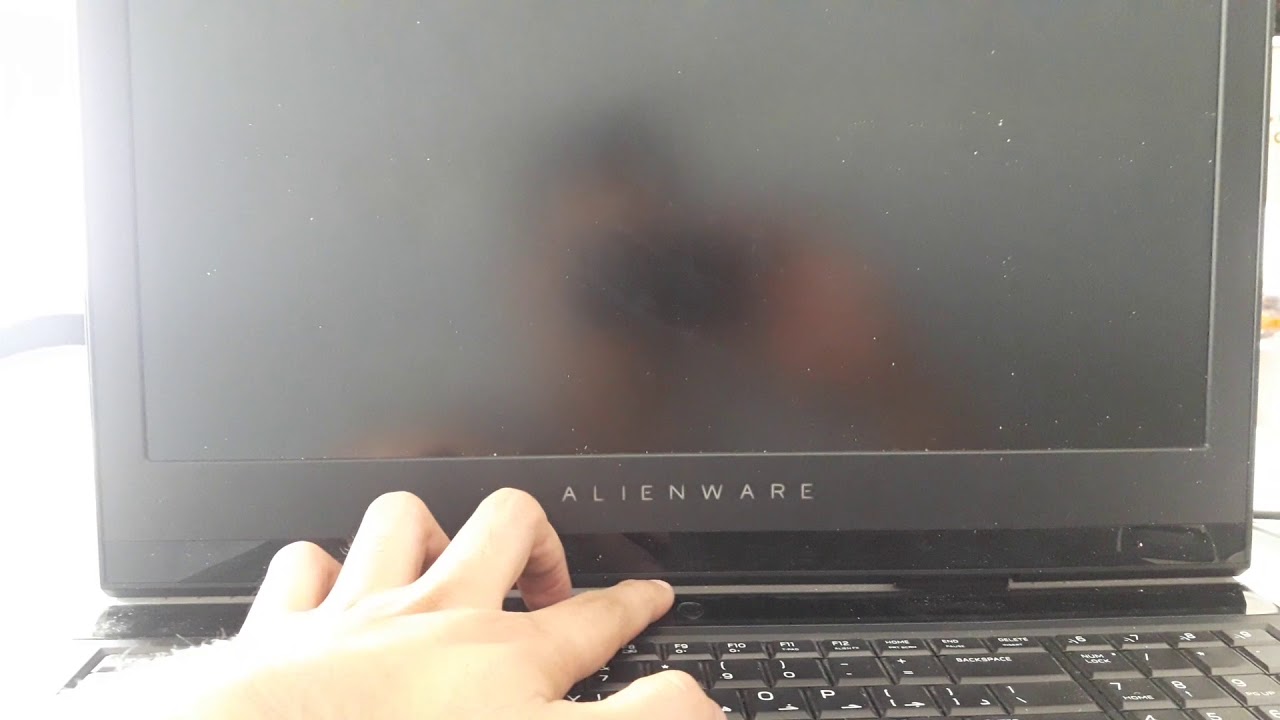 Alienware laptop no display. Read the description for the solution ...