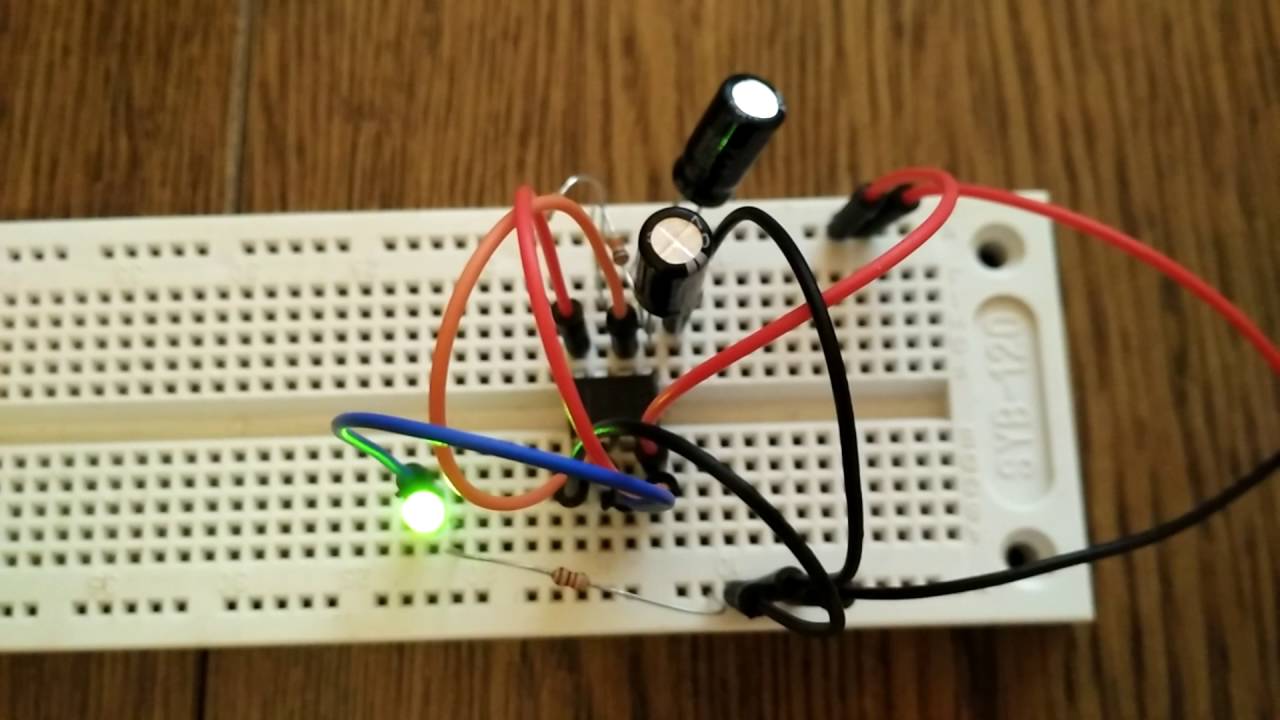 NE555 Hello World (LED Blink) - YouTube