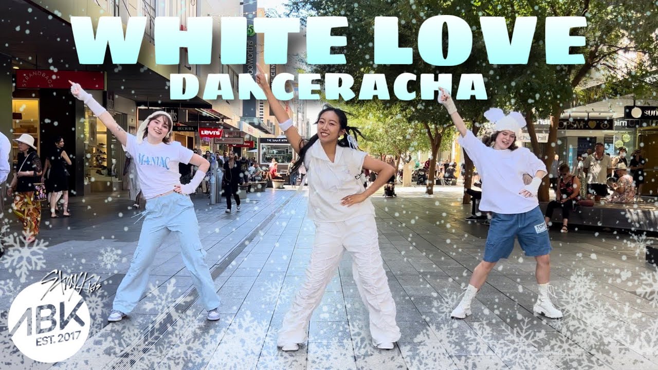[K-POP IN PUBLIC] Stray Kids (스트레이키즈) DANCERACHA - White Love Dance ...