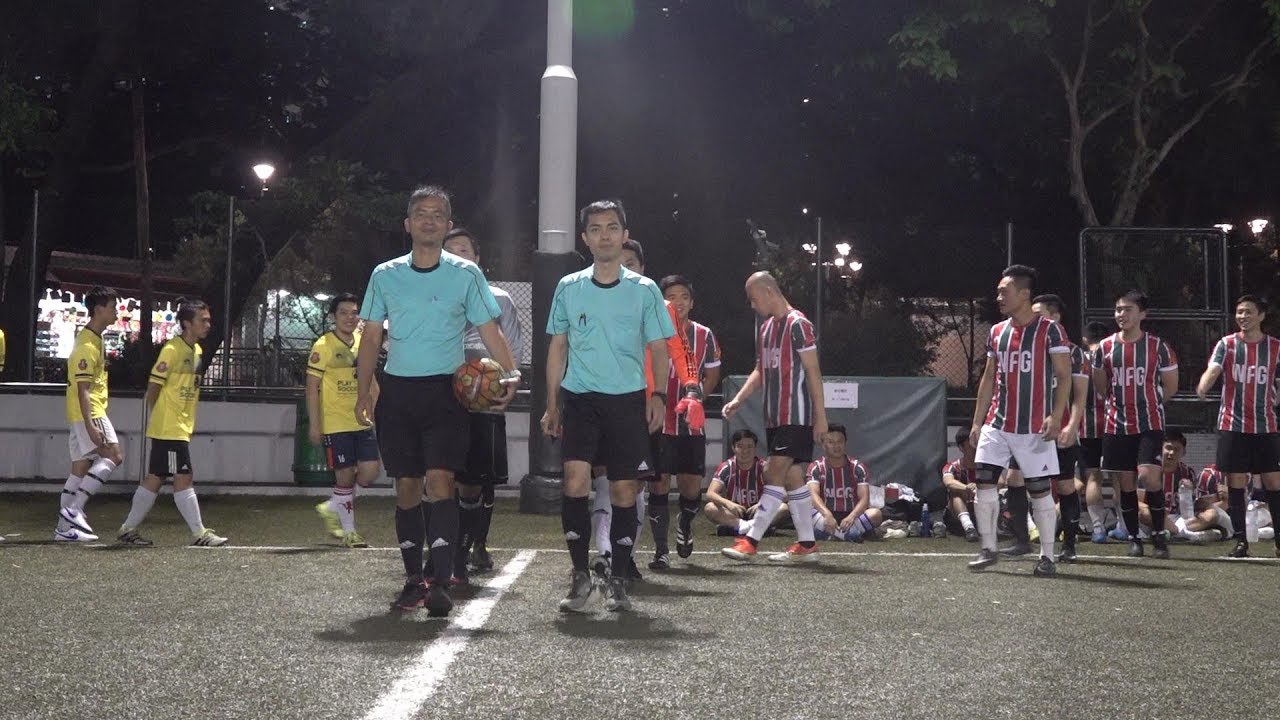 (Highlight) No Fuchs given ( 紅綠）vs GFC ( 黃) 週未友盟盾決賽 2017-2018 - YouTube