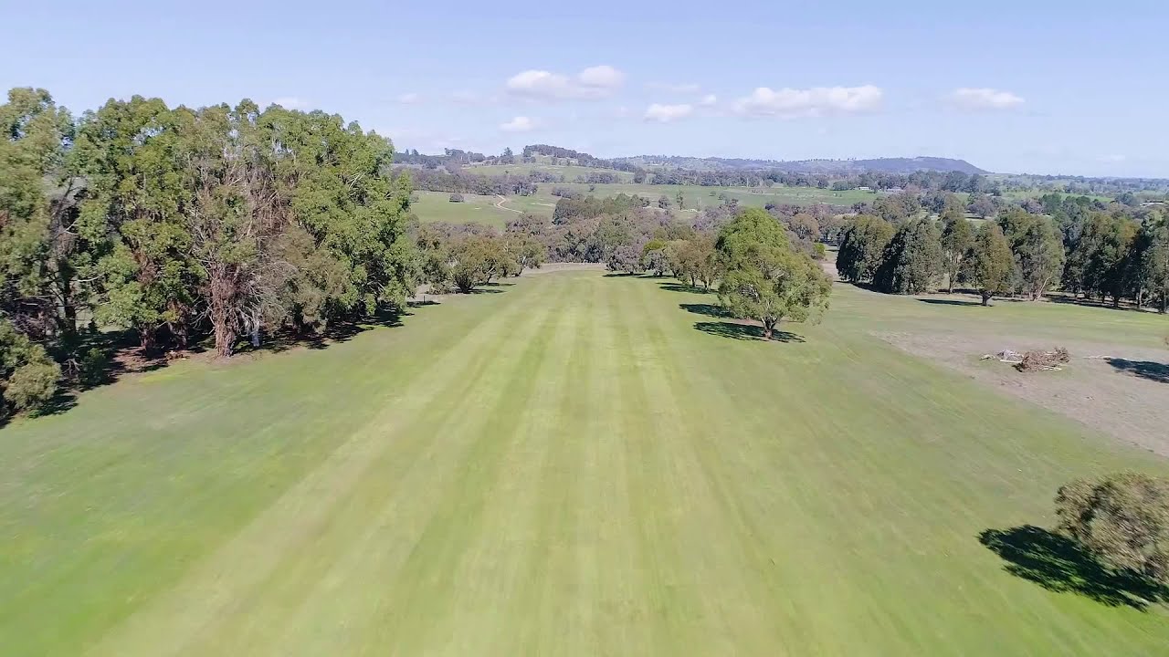 Strathbogie Golf Club - Hole 6 - YouTube