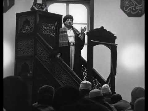 Bir Ağlayan Gözü Sil Bir Açı Doyur Bir Çıplağı Giydir