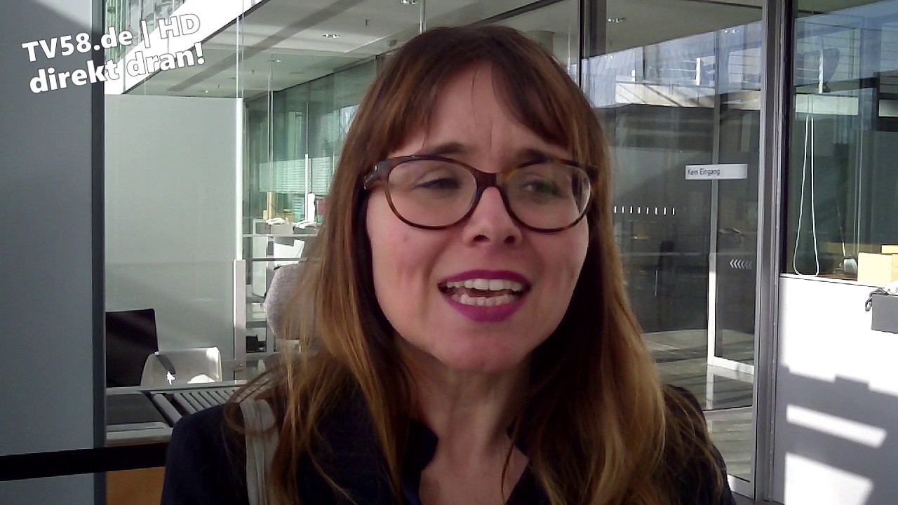 Cemile Giousouf zu den Besuchen im Bundestag - YouTube