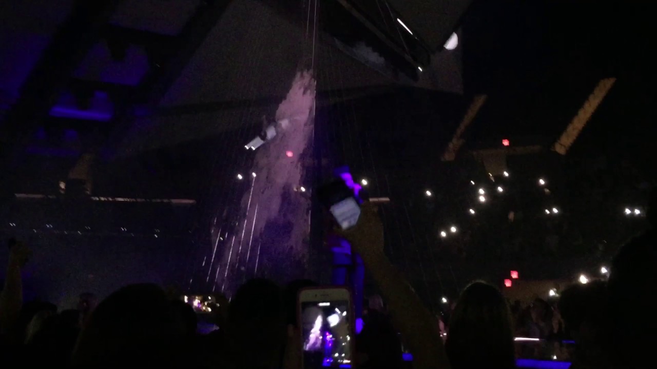 The Weeknd - Angel Acoustic Live (Legend of the Fall Tour) - YouTube