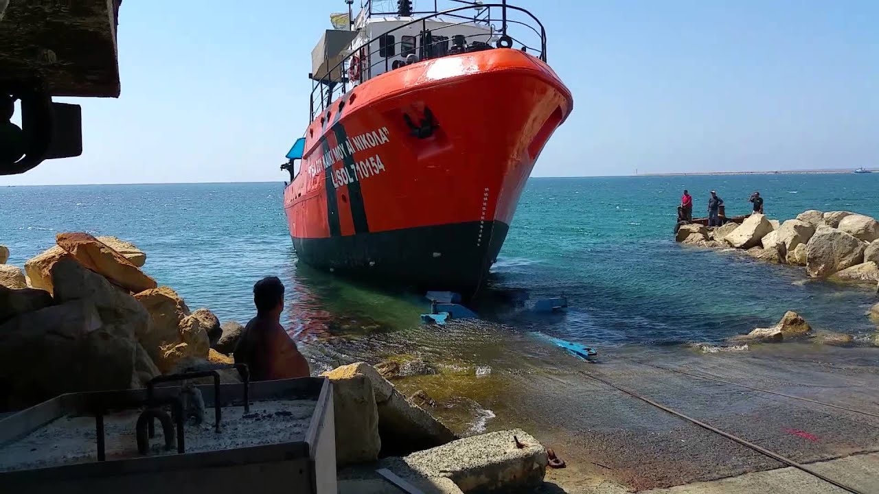 ΚΑΘΕΛΚΥΣΗ ΣΚΑΦΟΥΣ ''ΓΕΙΑ ΣΟΥ ΚΑΙΚΙ ΜΟΥ ΑΗ ΝΙΚΟΛΑ'' Part 2 - YouTube