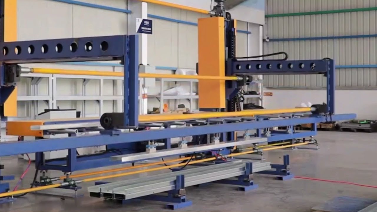 AUTOMATIC CZ PURLIN STACKER - YouTube