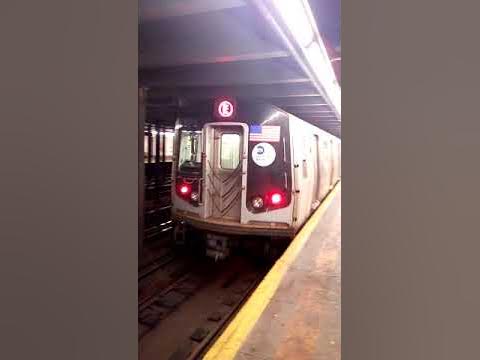 Queens Bound R160A E Cuomo train entering and leaving 23rd Street - YouTube