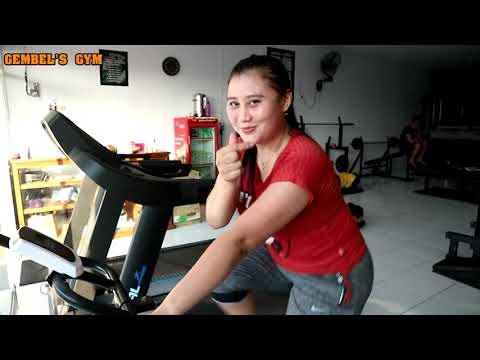 Lihat TANTE BOHAY fitness / part 3