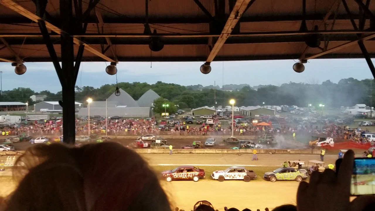 Butler County Fair Demolition Derby 7/27/2018 - YouTube