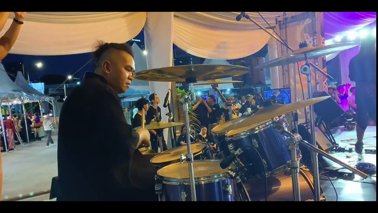 Tuni Sundatang 🩷 #sabah #etnicmusic #borneo - YouTube