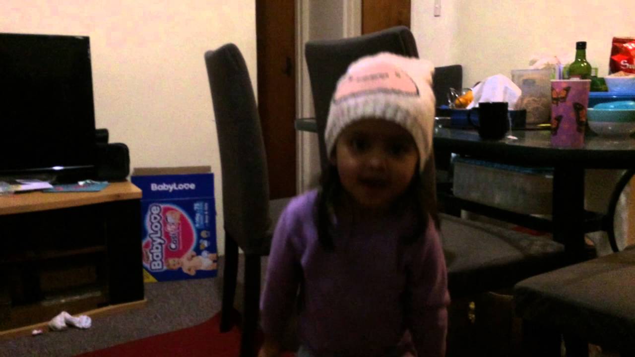 Pearl Singing Rhymes - YouTube