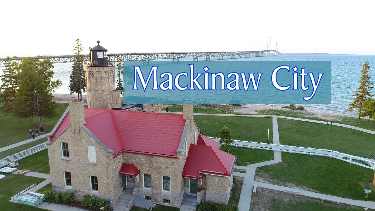 Aerial Tour of Mackinaw City, Michigan - YouTube
