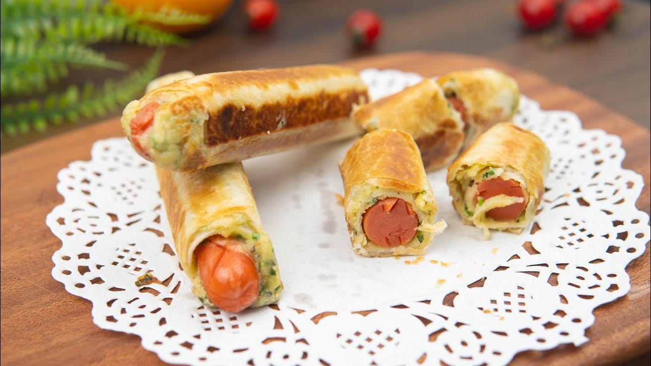 Make The Perfect Cheesy Hot Dog In 5 Minutes - YouTube