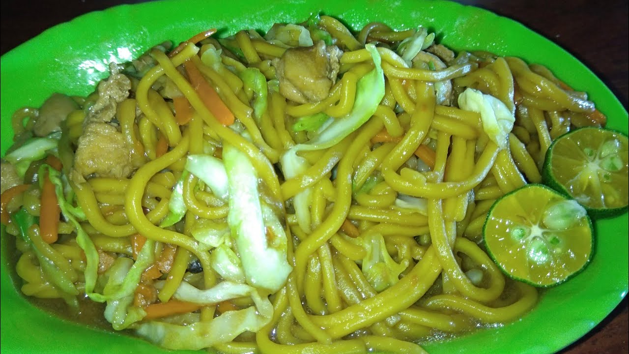 How To Cook Fresh Pancit | Fresh Pancit Ating Pasarapin - YouTube