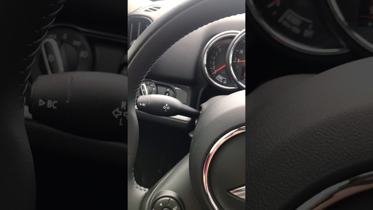2017 MINI Countryman - New turn signal stalk - YouTube