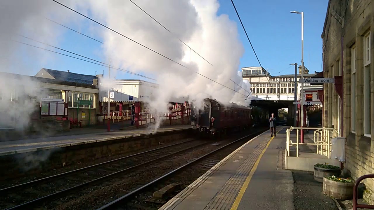 60103 Flying Scotsman + support coach, Keighley, 8th January 2018 ...