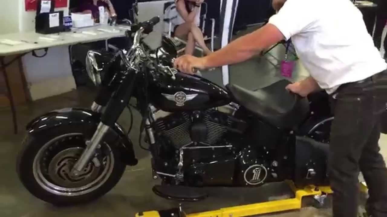 Motorcycle Dolly - RollAway Motorcycle Mover - RAMM - YouTube