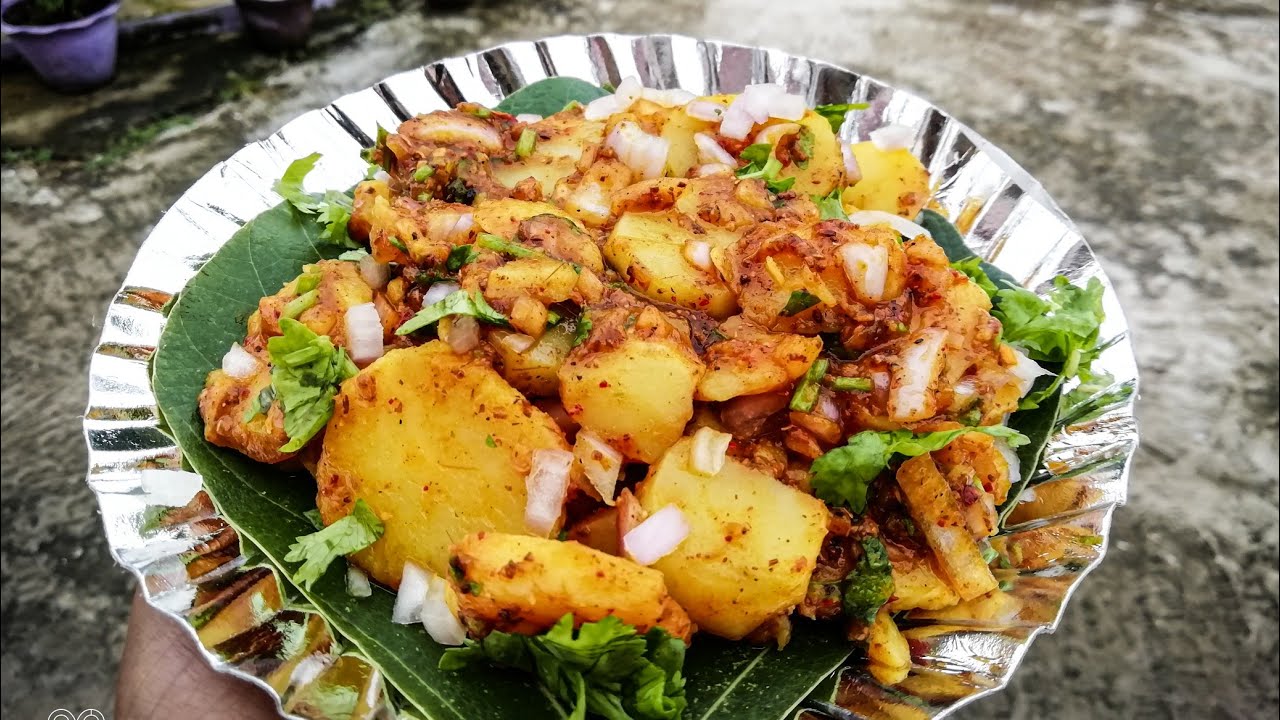 Aloo kabli|| street style aloo kabli|| aloo kachhaaloo|| chapata aloo ...