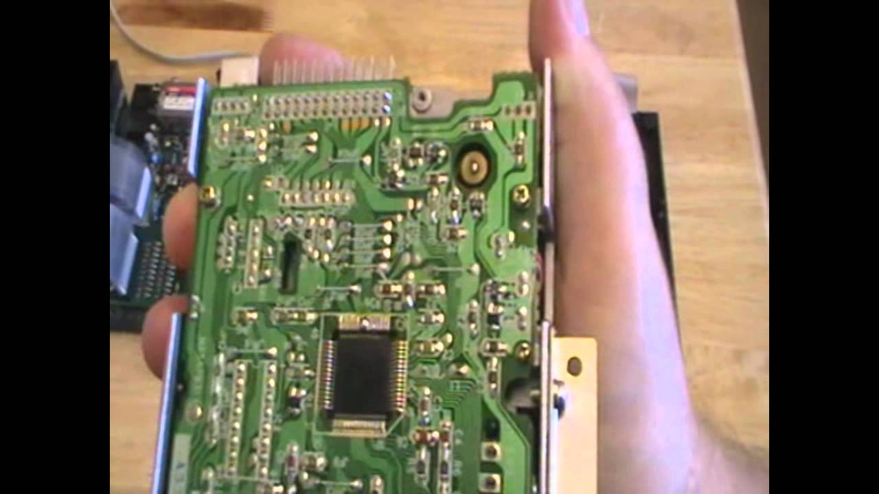 ZX Spectrum Plus 3: Disk drive belt repair guide - YouTube