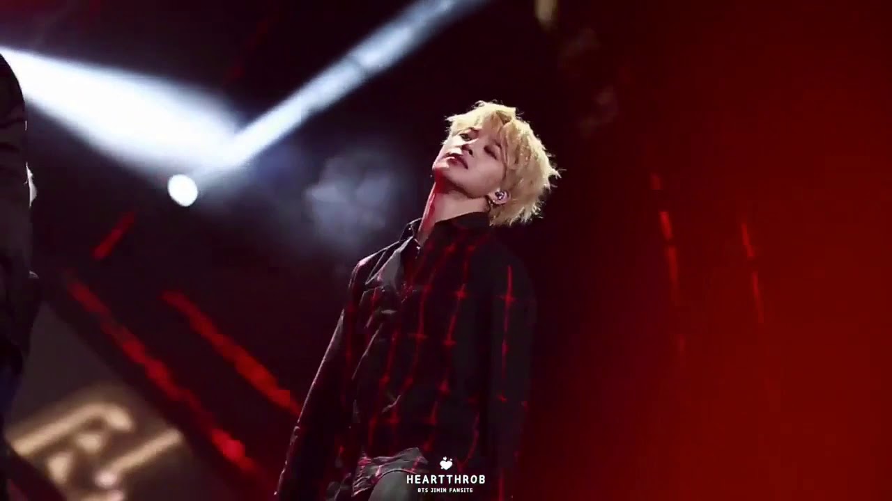Jimin SAVAGE moment in concert. - YouTube