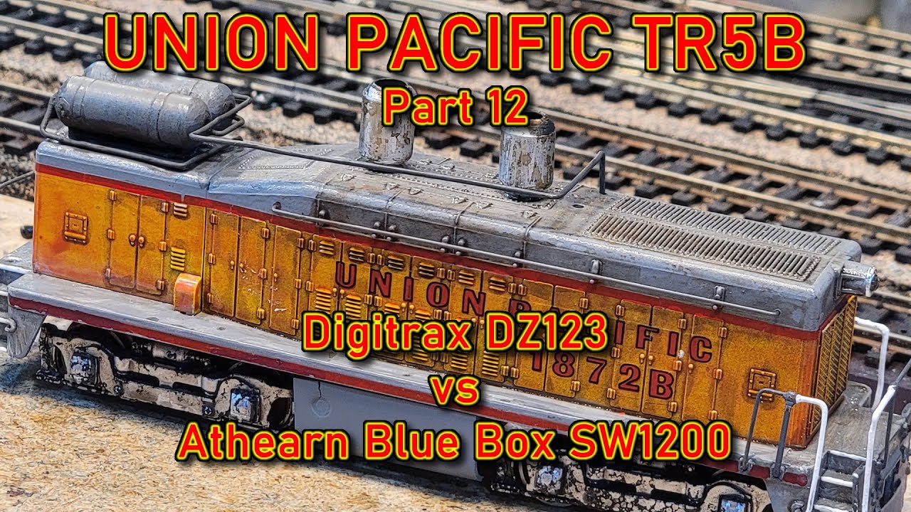 Union Pacific TR5B 12 LED Install Digitrax DZ123 - YouTube