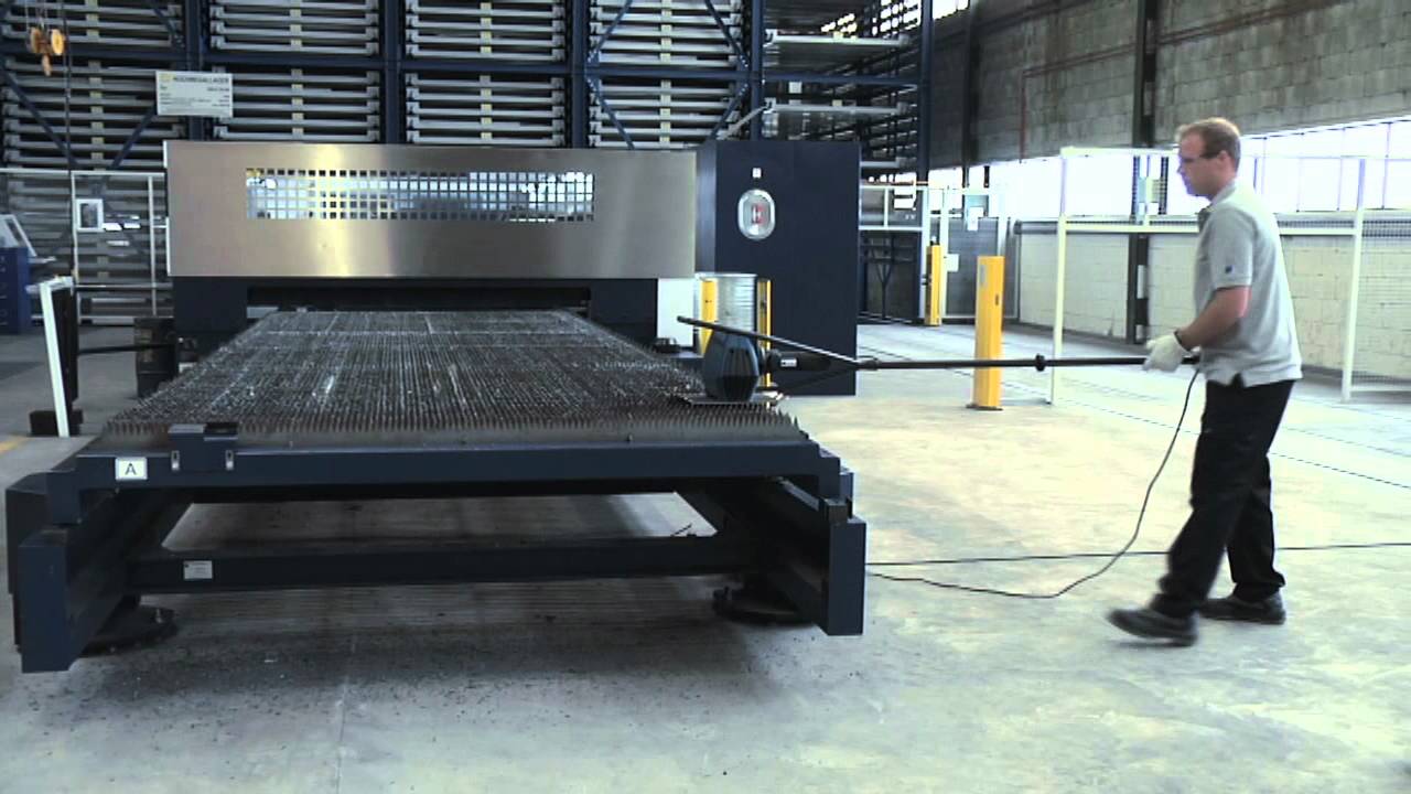 TRUMPF TSC 100 Slat Cleaner - YouTube