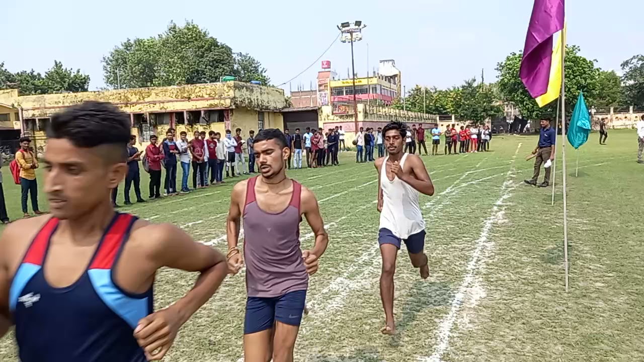 1500 meter Running competition k d singh babu stadium barabanki - YouTube
