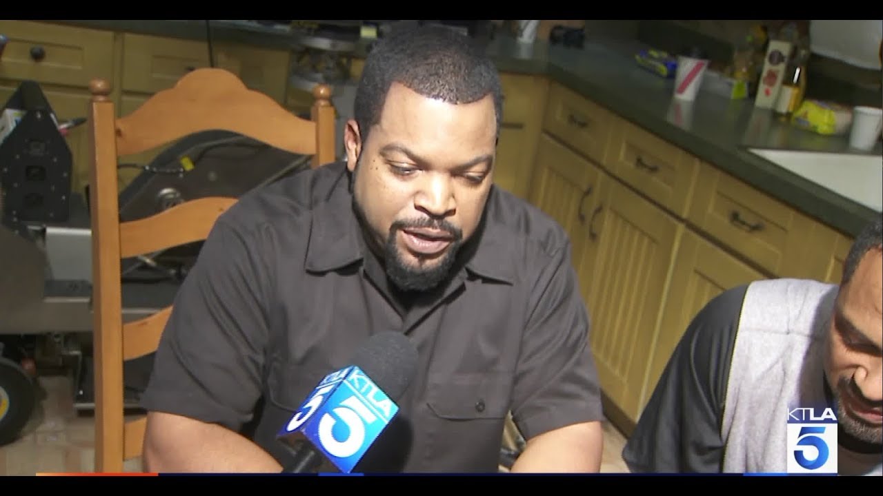 The "Friday" Gang get together again - YouTube