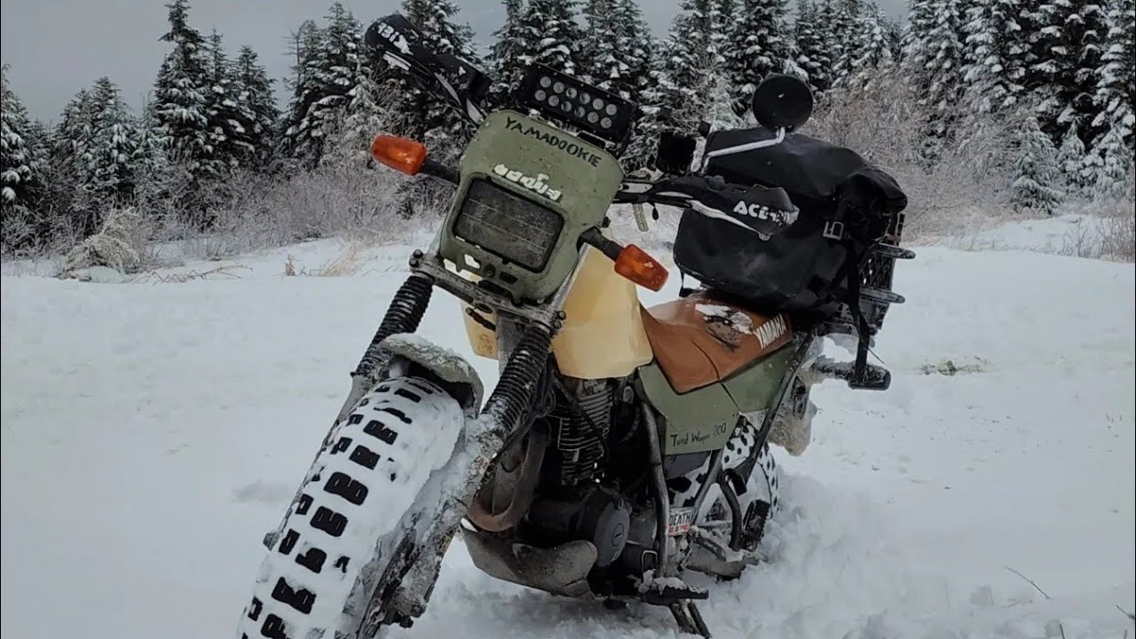 Riding my TW200 in the Snow in Washington State - YouTube