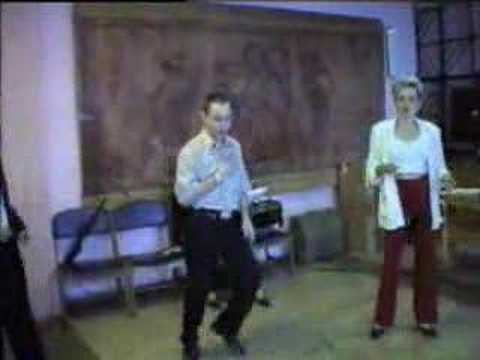 Funny Russian dancer - YouTube