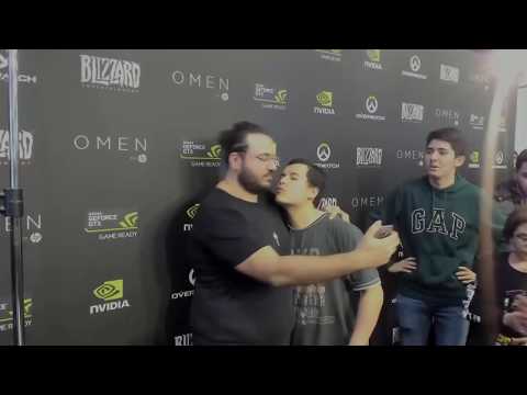 Jahrein'den Alt Dudak Alıp Yalayıp Istırmaya Çalışan Çocuk