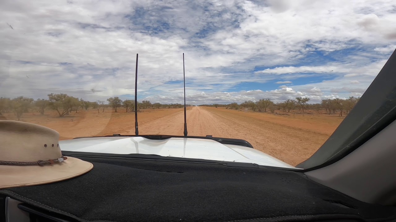 The longest shortcut in Australia - YouTube