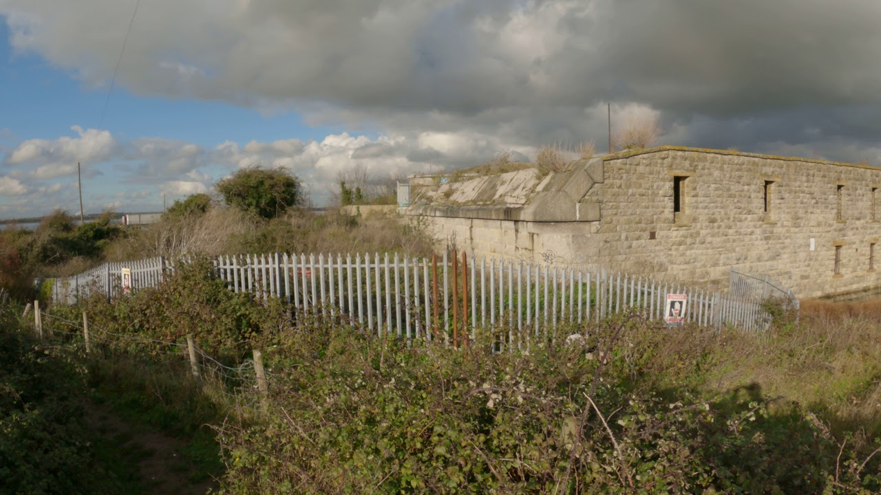 Cliffe fort and view of the Thames estuary, Kent. - YouTube