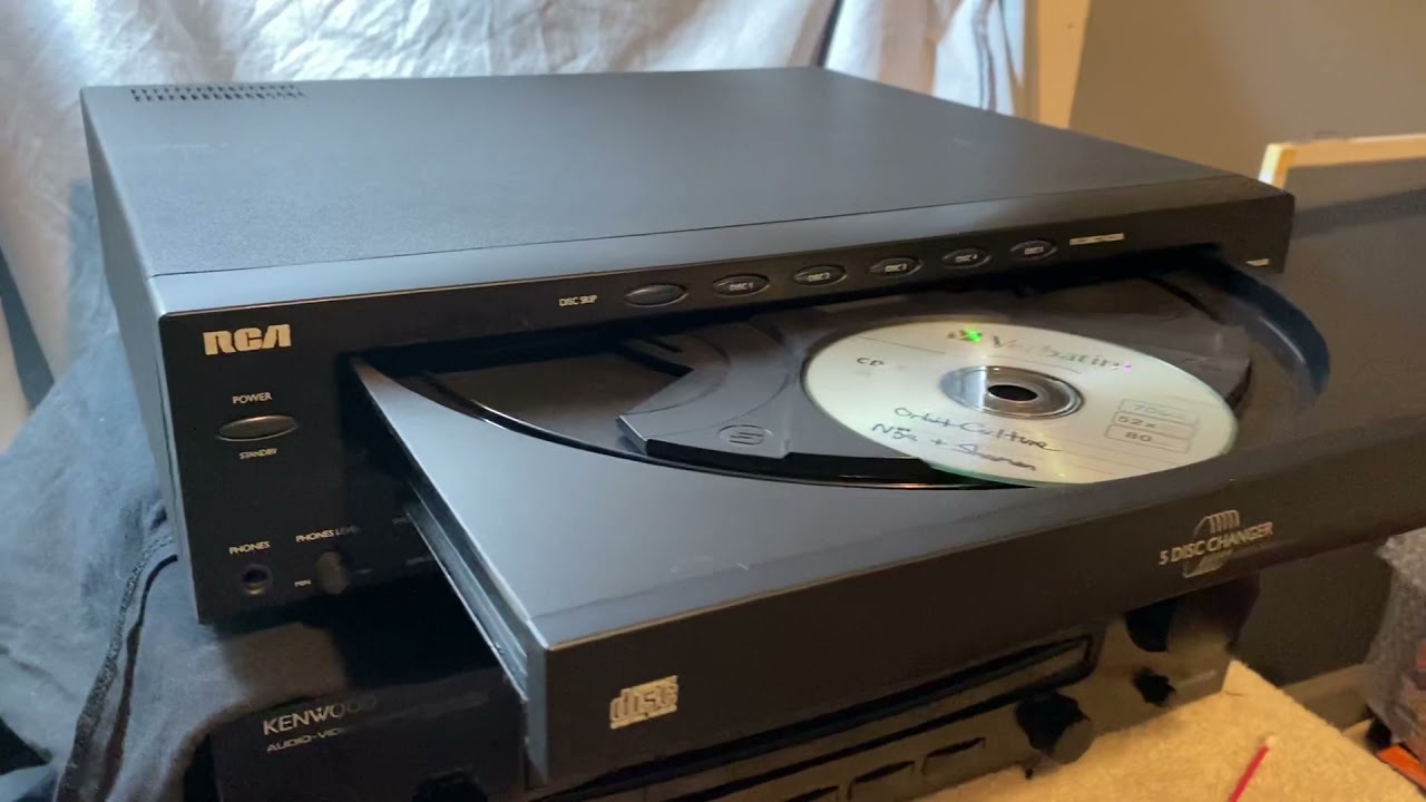 RCA RP-8070D CD Player Demo - YouTube