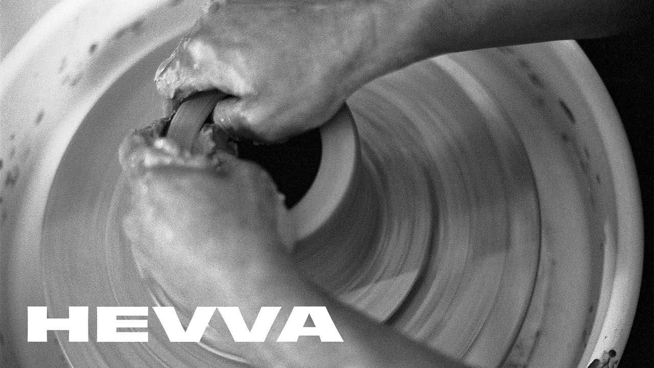 Do Barro ao Bong - Processo de criação bongs HEVVA. - YouTube