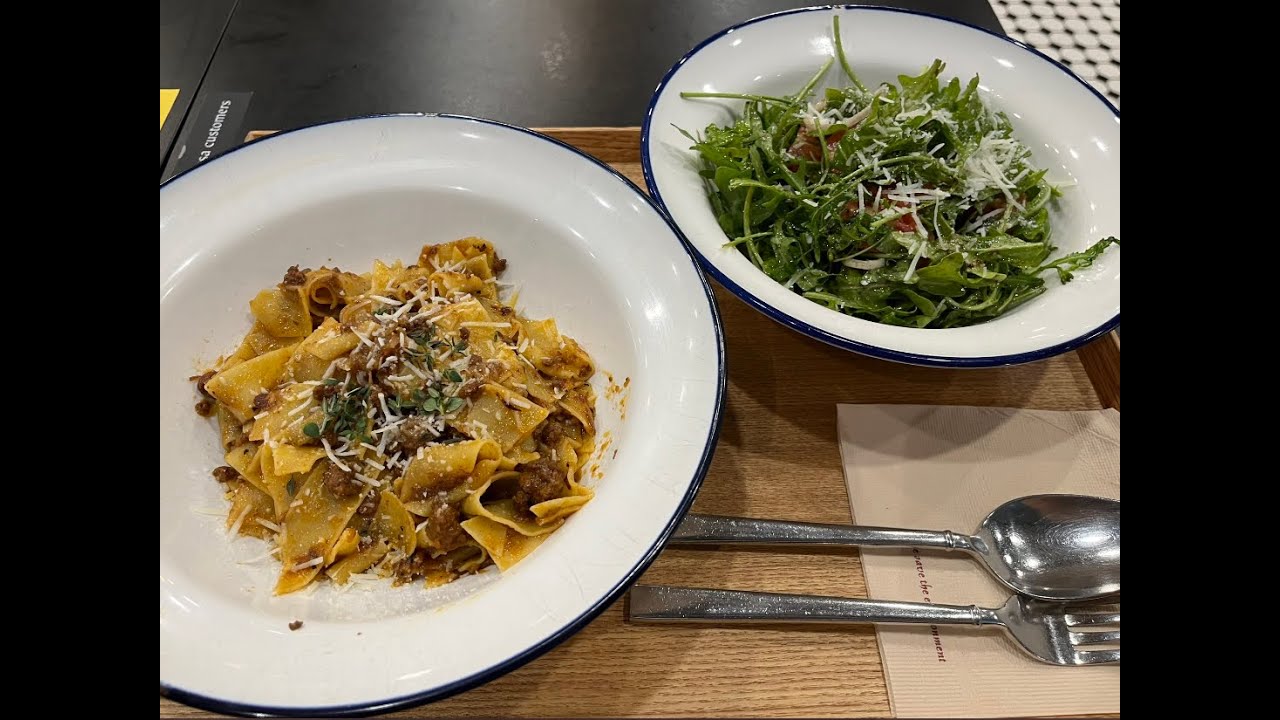 Beef Bolognese & Salad at La Mensa | Starbucks Dark Mocha Frappe [Guoco ...
