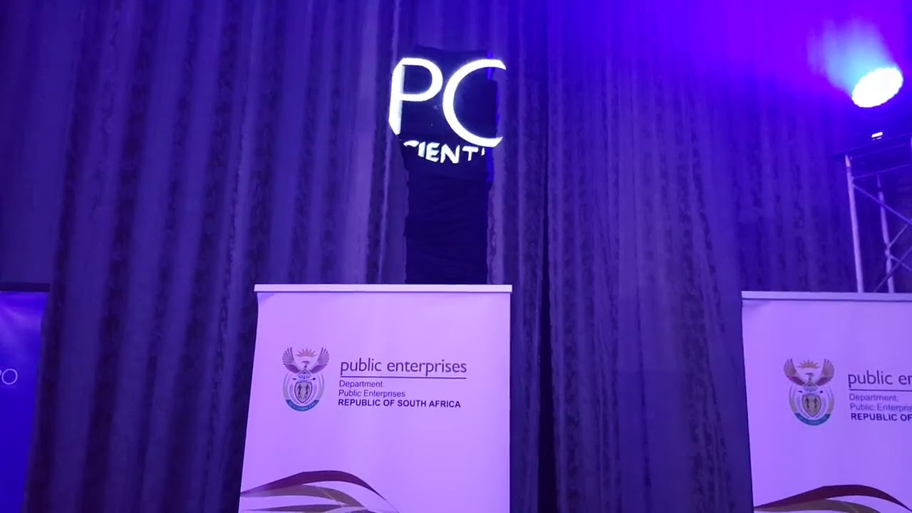 3D Hologram Fan Display - Eskom - YouTube