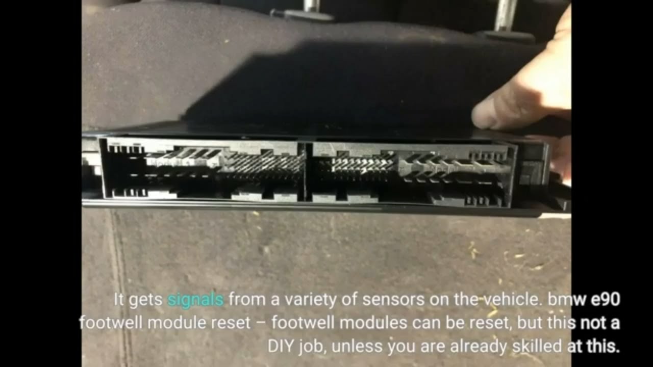 BMW E90 Footwell Module - Part No 61359128188 - YouTube