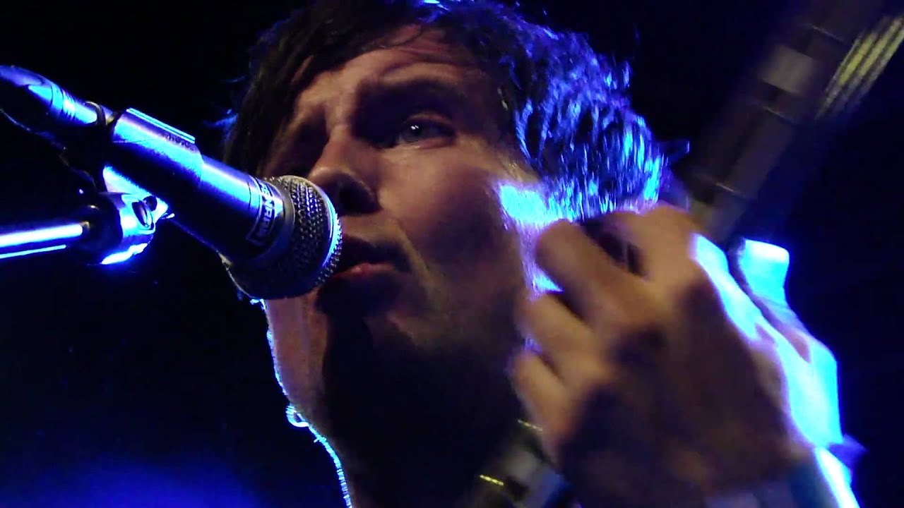 Adam Ficek/Roses Kings Castles - Entroubled - YouTube
