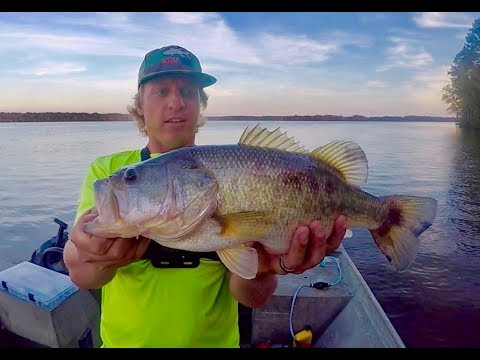 BASS FISHING Chickahominy River first time for PB BASS - YouTube