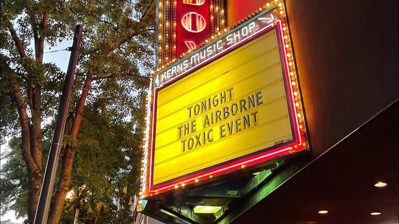 Concert #29: THE AIRBORNE TOXIC EVENT @ The Showbox (Seattle) 7/18/22 ...