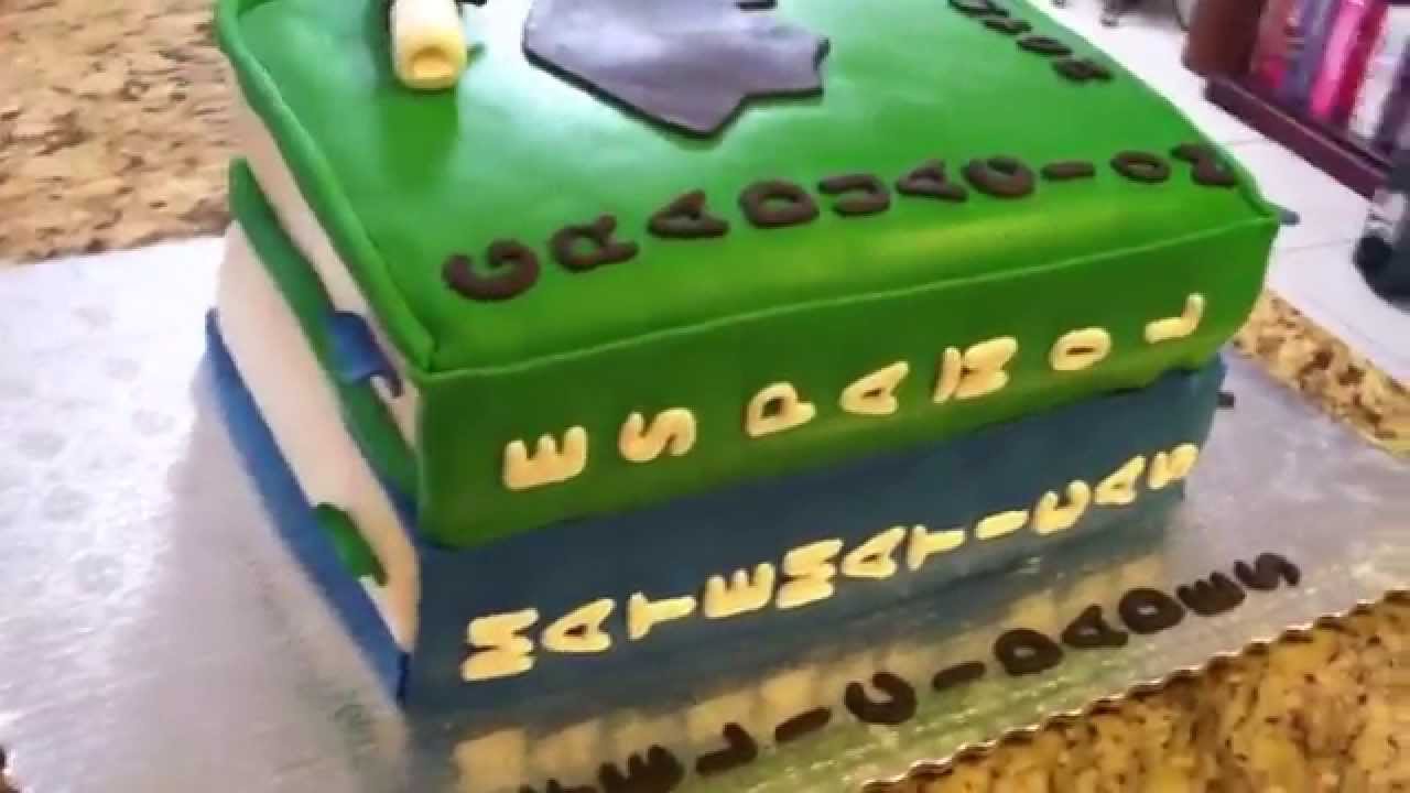 Pastel diceñado de Libros de fondant - YouTube