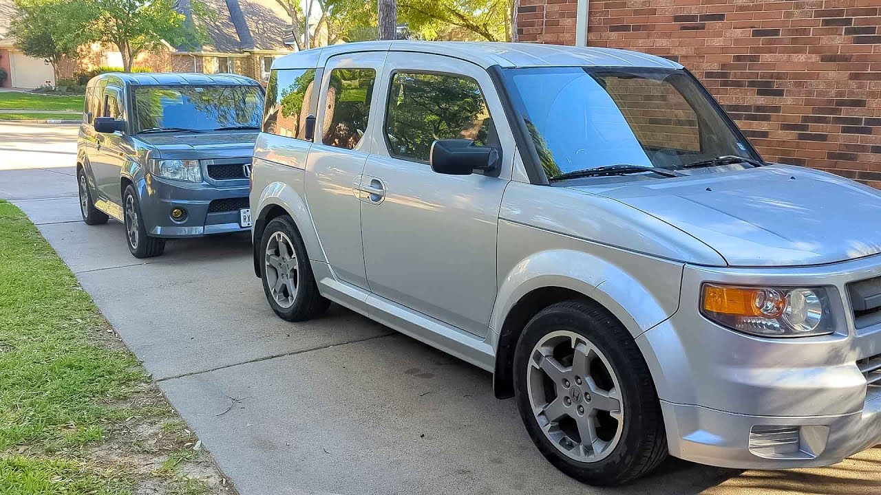 Honda Element SC Shock Absorbers - YouTube