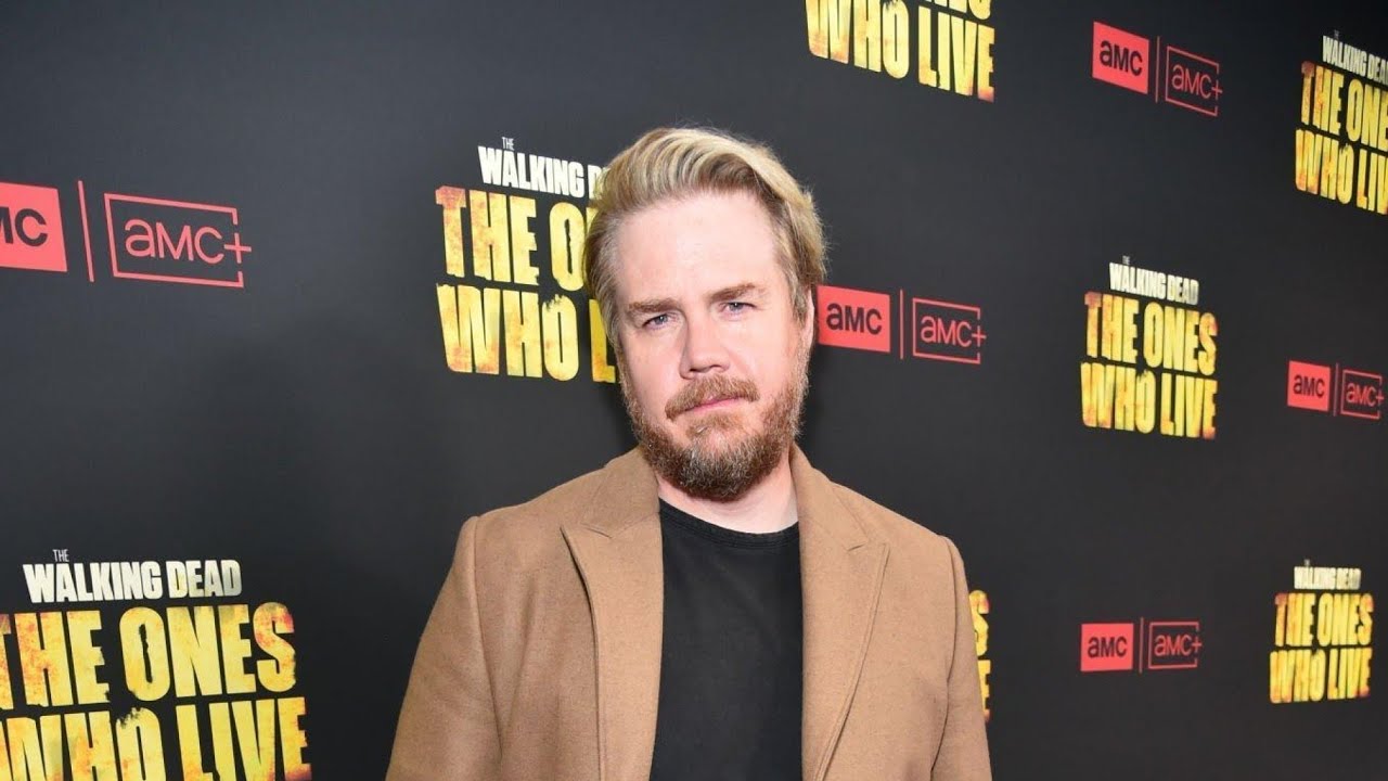 “The Walking Dead" Actor Josh McDermitt Interview - YouTube