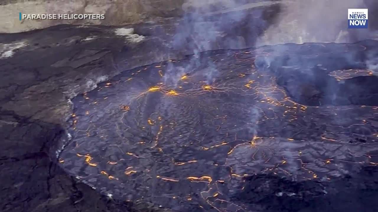 Incredible aerial video shows lava flowing inside of Halemaumau crater ...