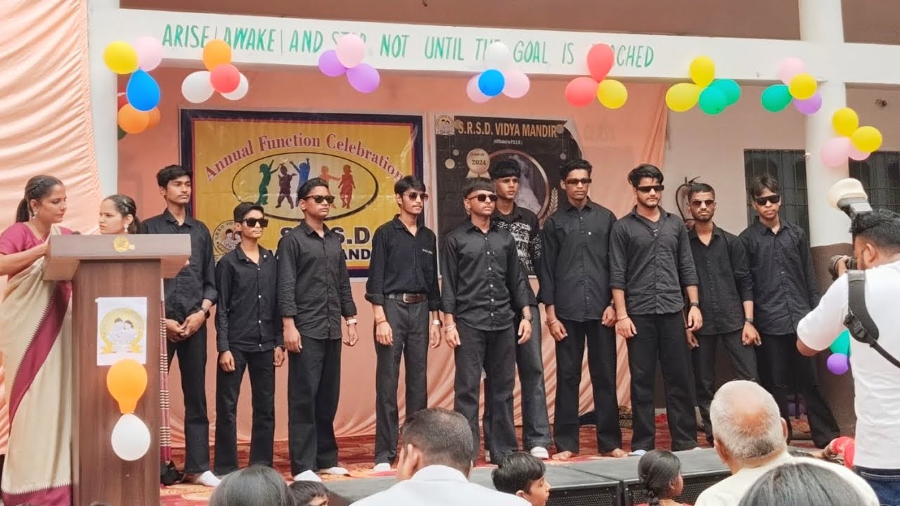 Best Lazy Dance | Best Funny Dance | Emotionless Dance |Lyrical Dance ...