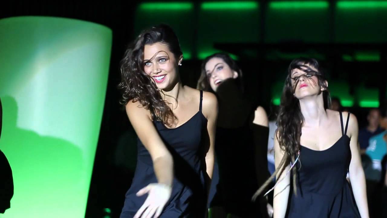 Fresh and new thinking / Fashion VLC Bloggers/ High Cube Valencia - YouTube