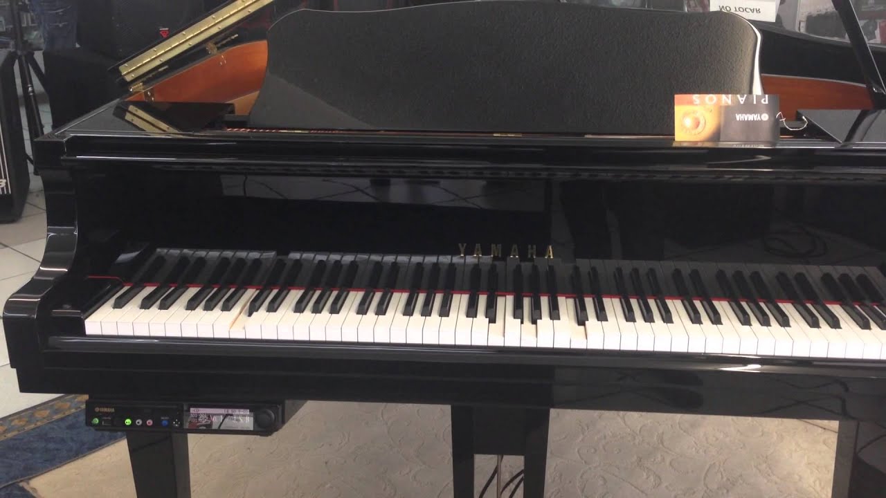 Piano Yamaha Disklavier Faly Music sucursal Capu - YouTube
