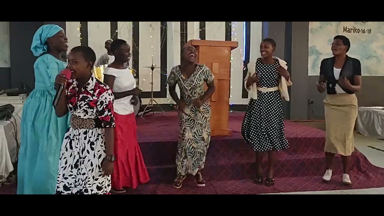 indirimbo zoguhimbaza Imana - YouTube